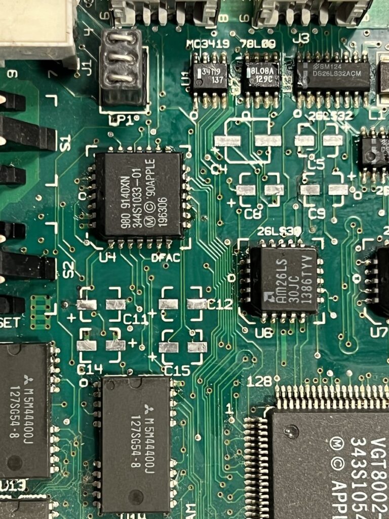 » Recap and repair of a Mac Classic II