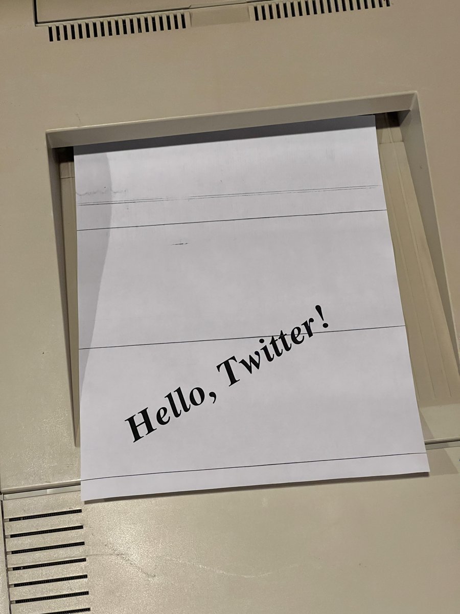 » Welcoming (back) a LaserWriter II